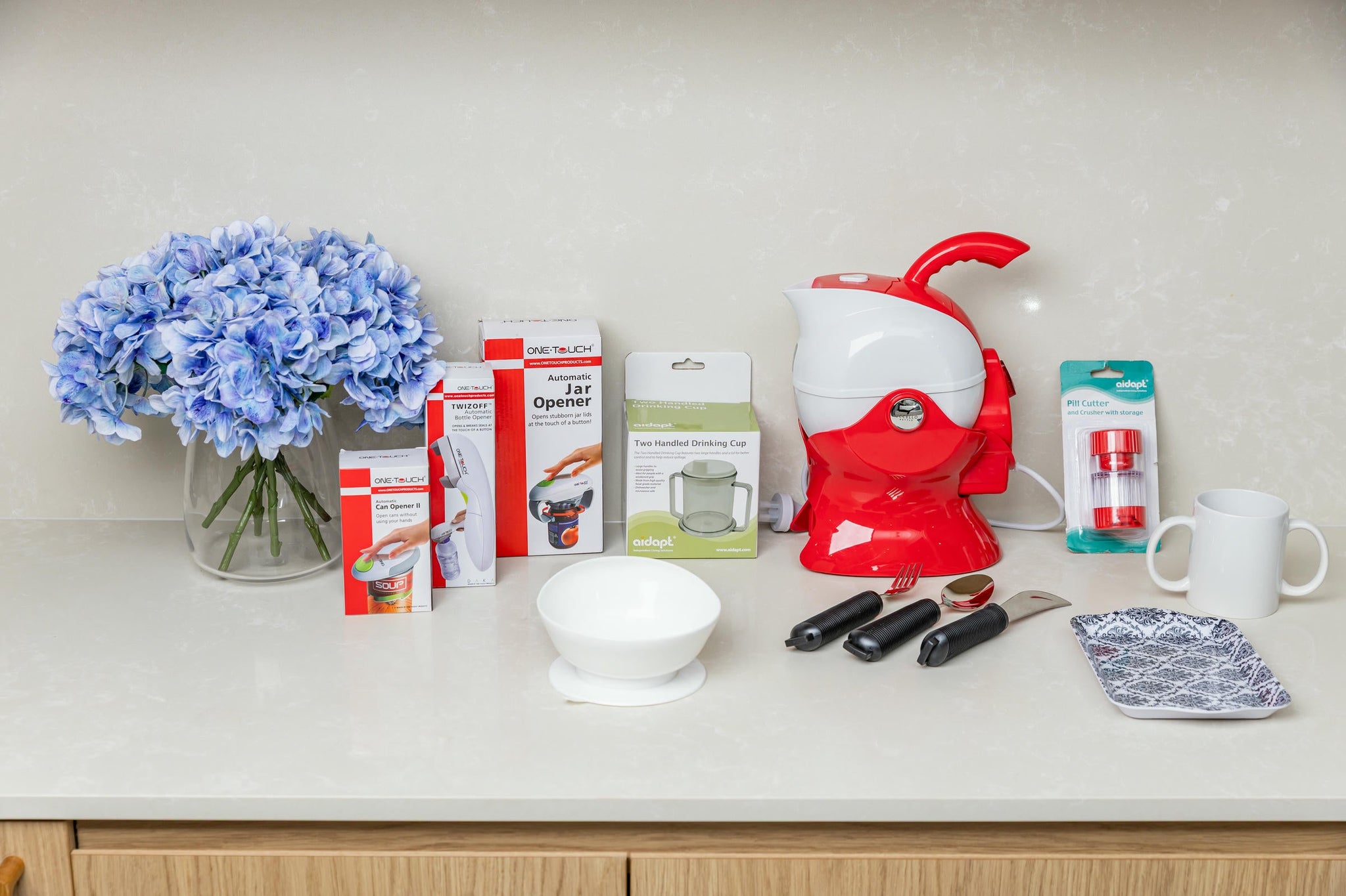 Kitchen and Dining Aids - Mounties Care Mobility & Independence Shop ...